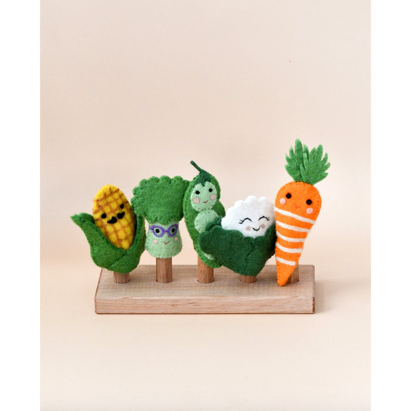 Felt Vegetables Finger Puppets Set – Tallow & Tide