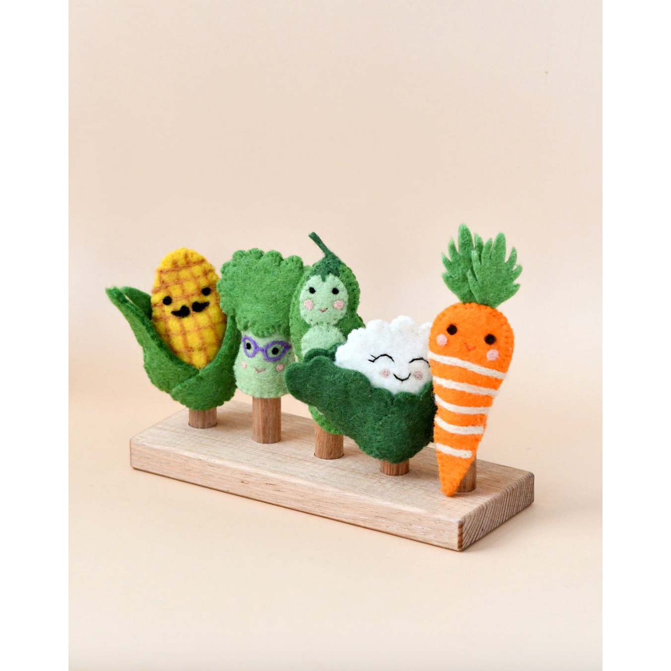 Felt Vegetables Finger Puppets Set – Tallow & Tide